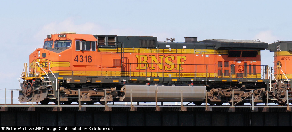 BNSF 4318